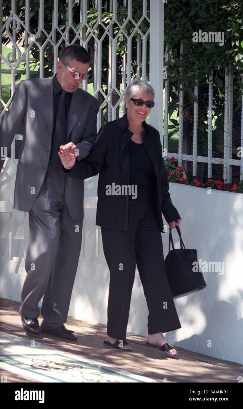 Aug 11, 1999; Los Angeles, CA, USA; Actor LEONARD NIMOY with wife Susan ...