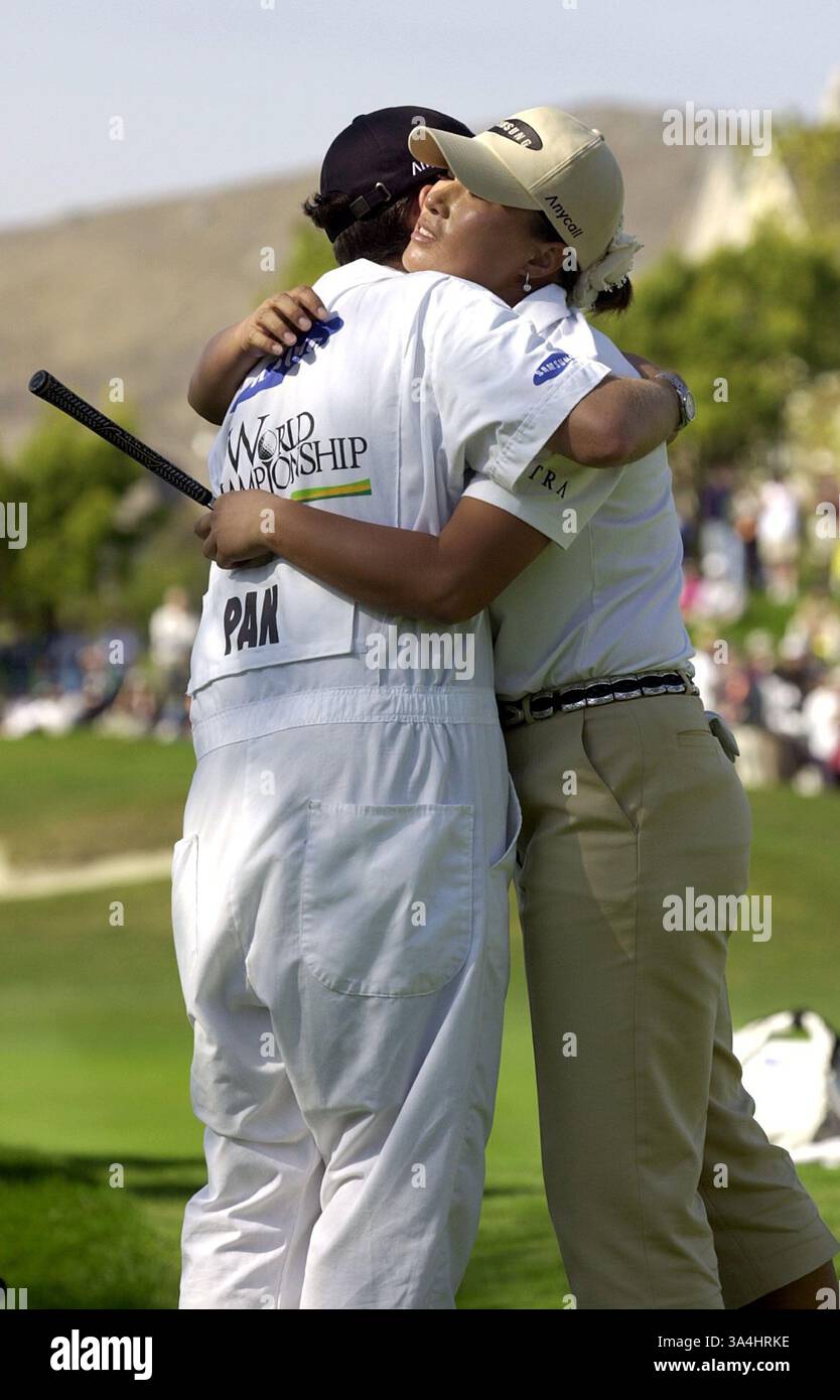 Oct 07, 2001; Vallego, CA, USA; Se Ri Pak hugs her caddy after ...