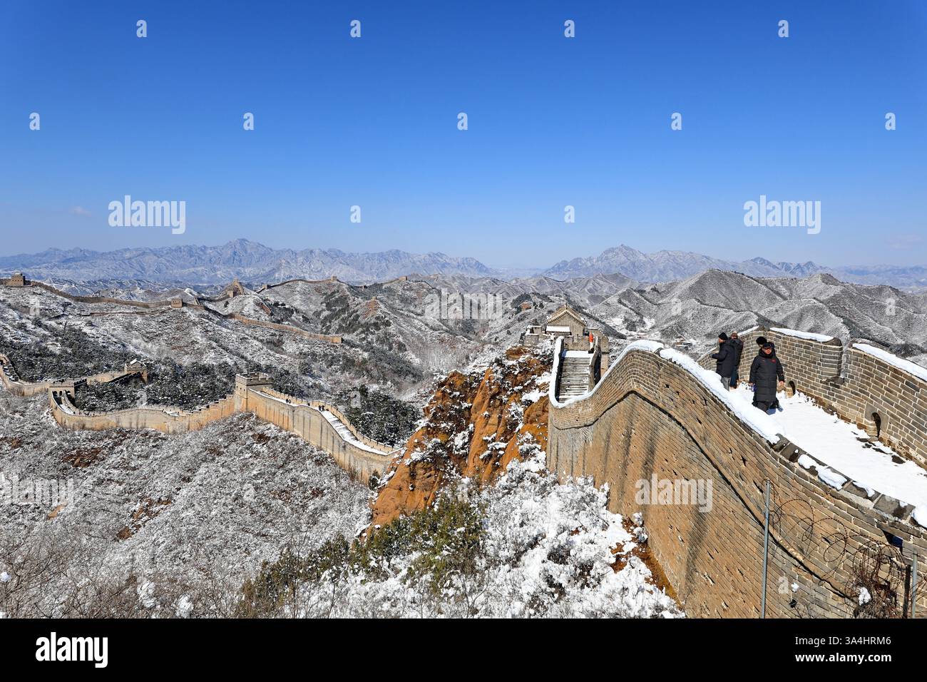 Aerial photo shows the snow scenery of the Jinshanling great wall in ...