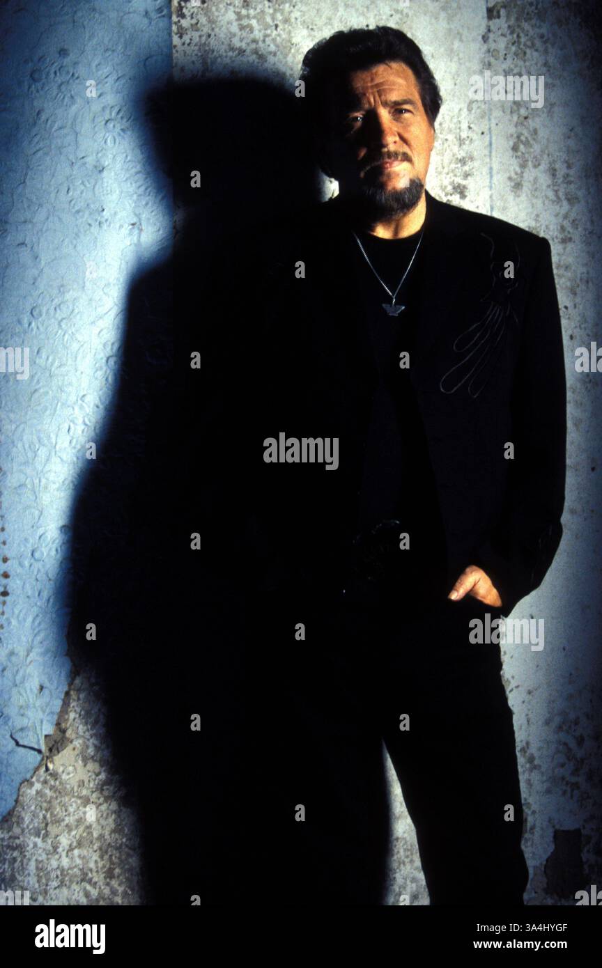 File photo. Date unknown. Country music singer WAYLON JENNINGS Stock ...