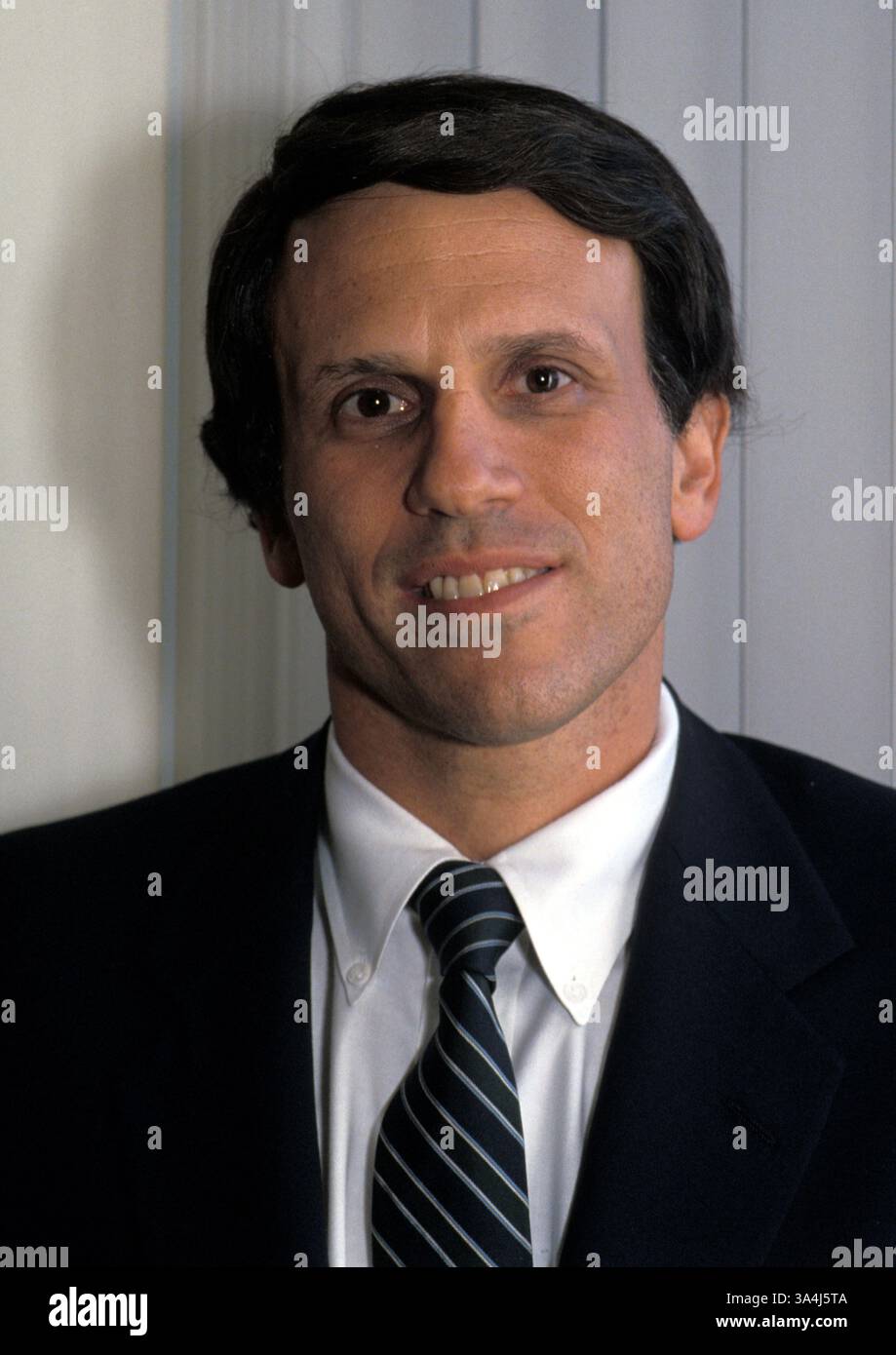 Junk bond dealer hi-res stock photography and images - Alamy
