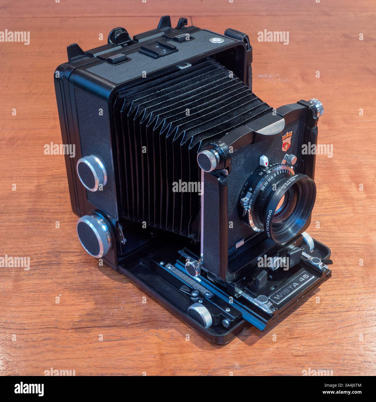5 camera hi-res stock photography and images - Alamy