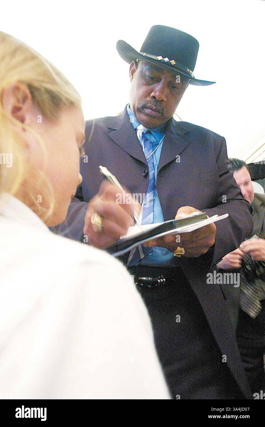 Aug 06, 2004; Quantico, Virginia, Iraq; Former Heavyweight Boxing ...