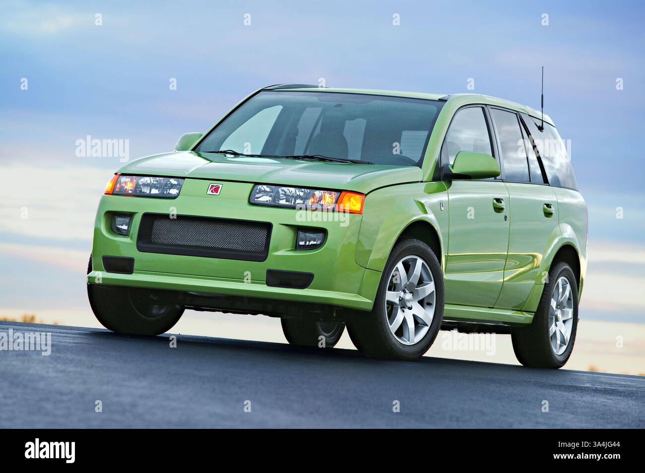 Aug 22, 2004; Los Angeles, CA, USA; The 2005 Saturn Vue Red Line. The ...