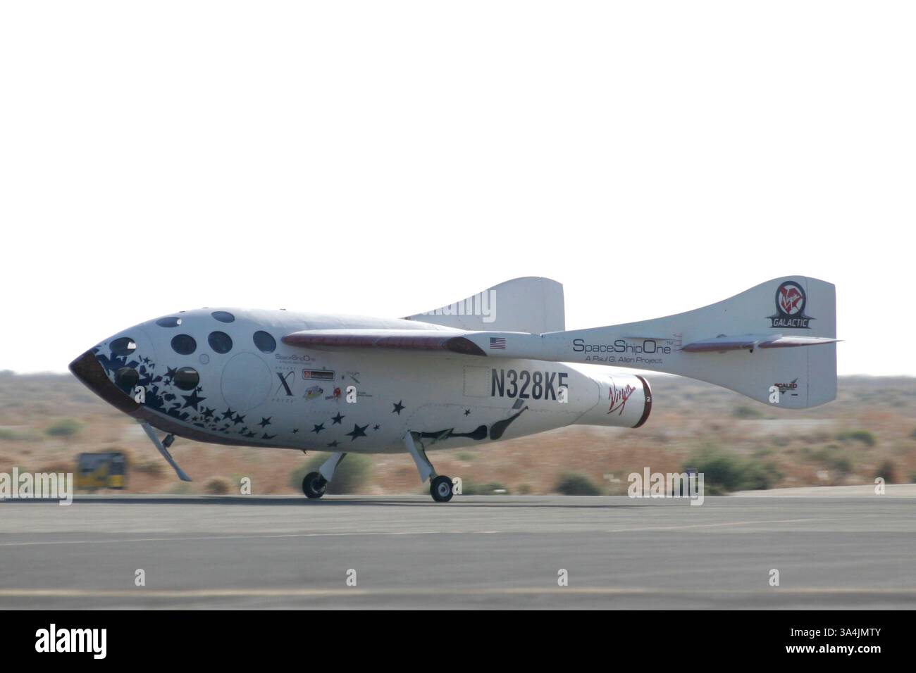 Sep 29, 2004; Mojave Spaceport, NV, USA; Burt Rutan's Spaceship One ...