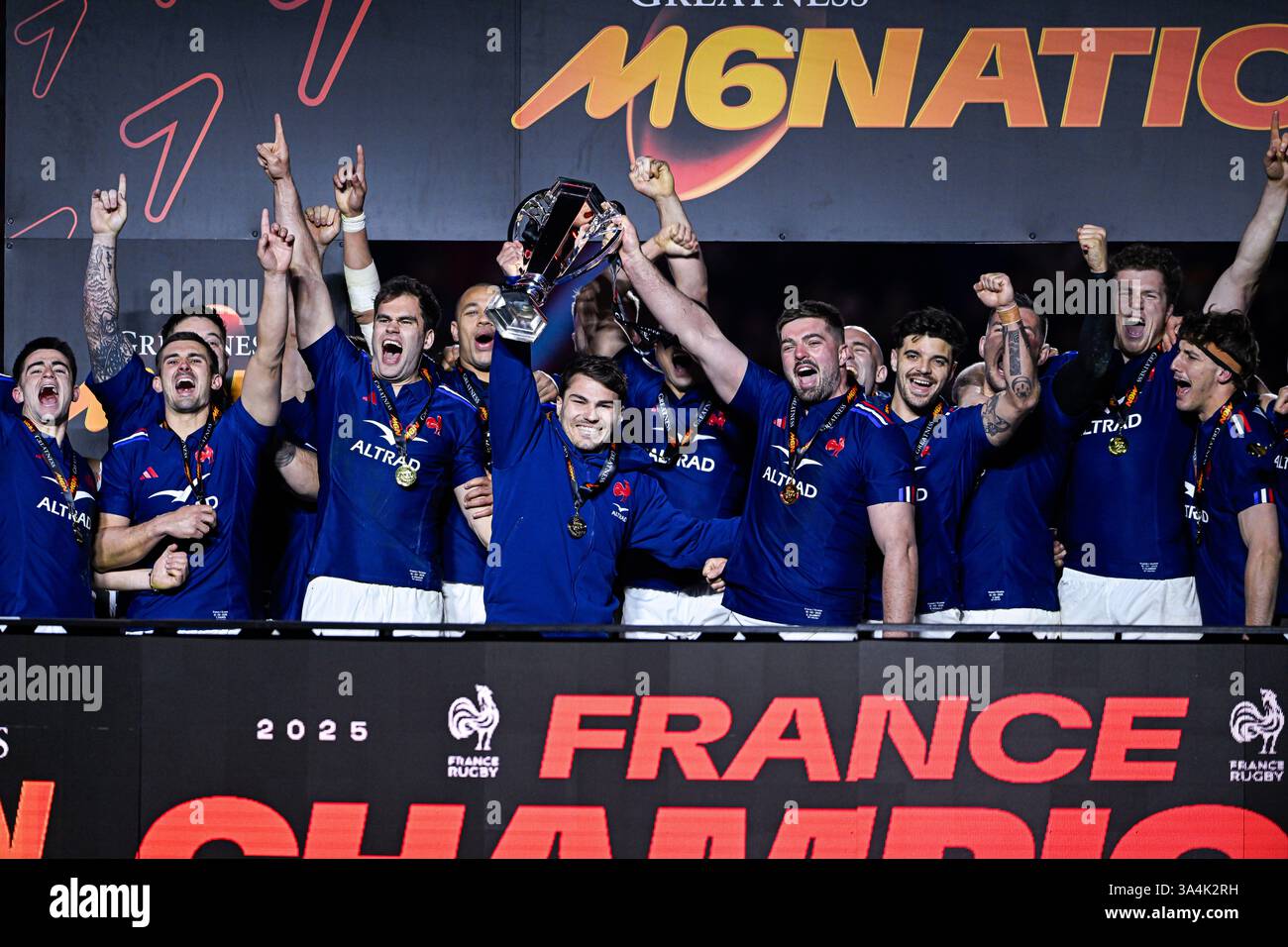 Antoine Dupont Damian Penaud Gael Fickou Gregory Alldritt Thomas Ramos and Romain Ntamack during ...