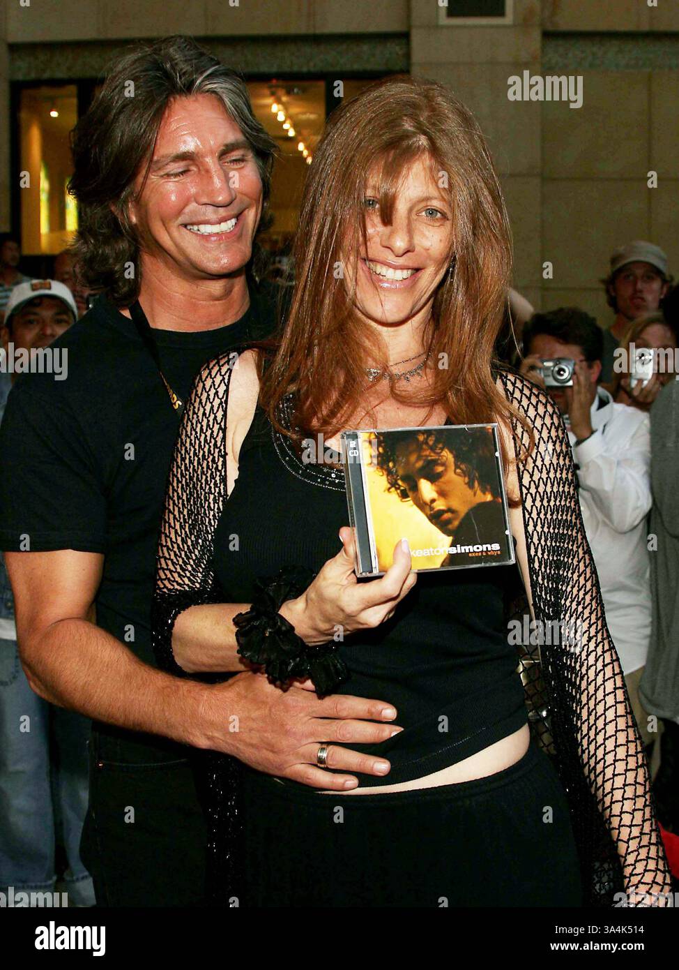 Aug. 30, 2005 - Hollywood, CALIFORNIA, USA - ERIC ROBERTS AND HIS WIFE ...