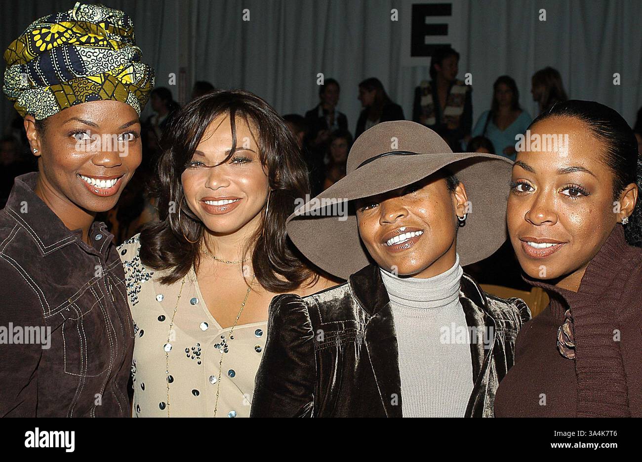 Oct. 18, 2005 - K45707JR.MERCEDES BENZ SPRING 2006 LA FASHION WEEK ...