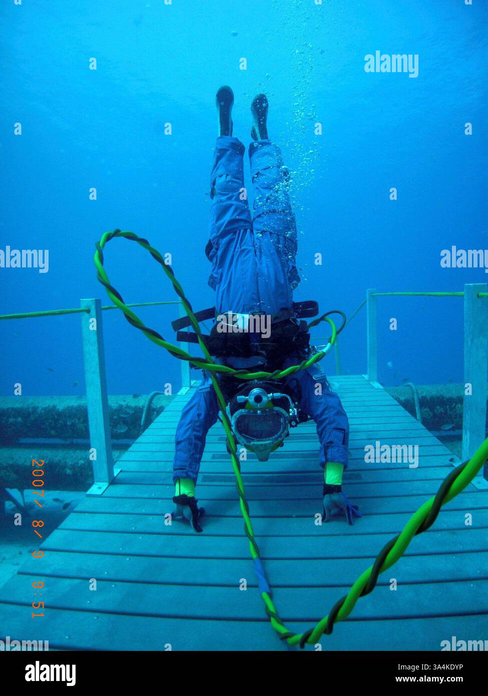 Nombre largo hi-res stock photography and images - Alamy