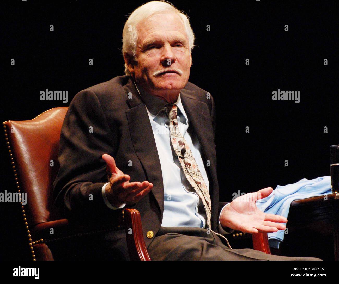 Nov. 19, 2007 - K55660JG.TED TURNER AT UNC CHAPEL HILL, CELEBRATED HIS ...