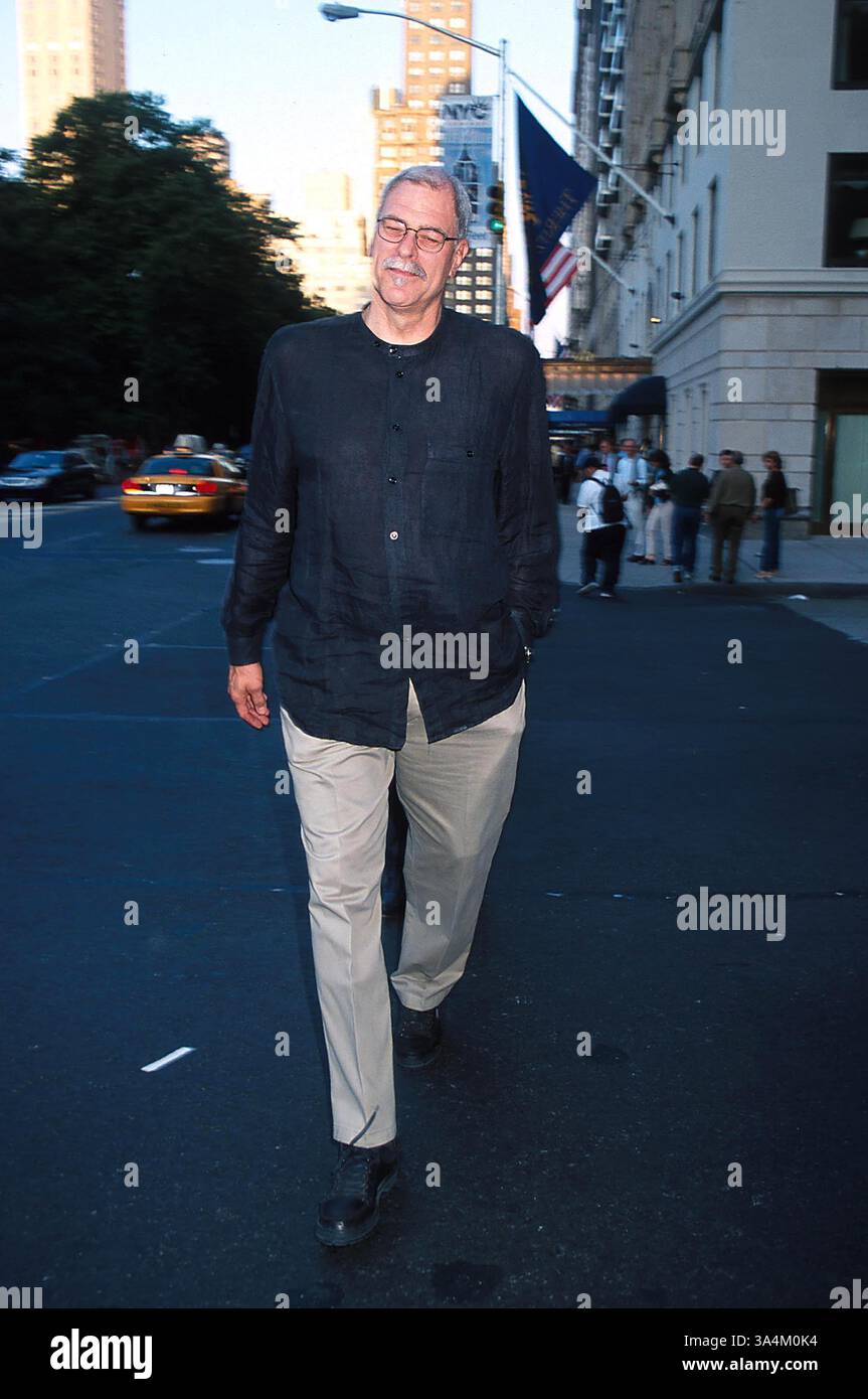 Jan. 1, 2011 - K25278HMc: 6/10/02.THE NEW YORK PREMIERE OF THE FILM ...