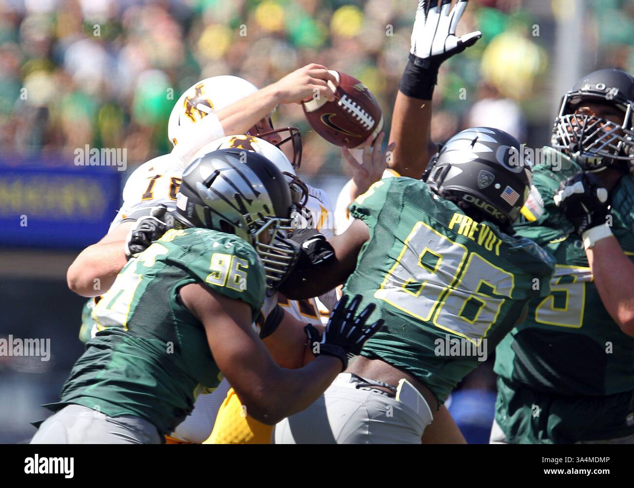 Wyoming cowboys football team hi-res stock photography and images - Alamy