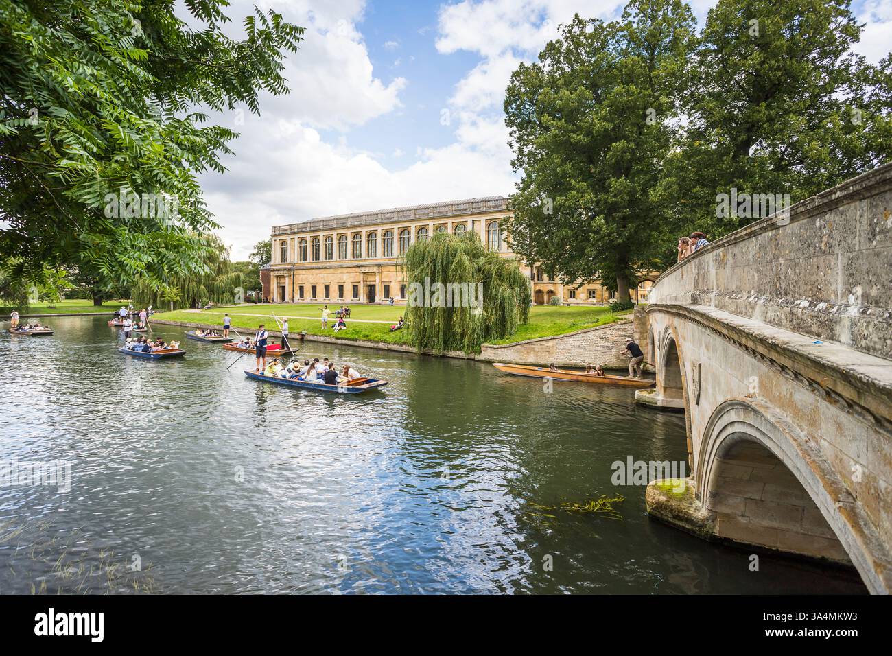 Punts in front of Wren Library Stock Photo - Alamy