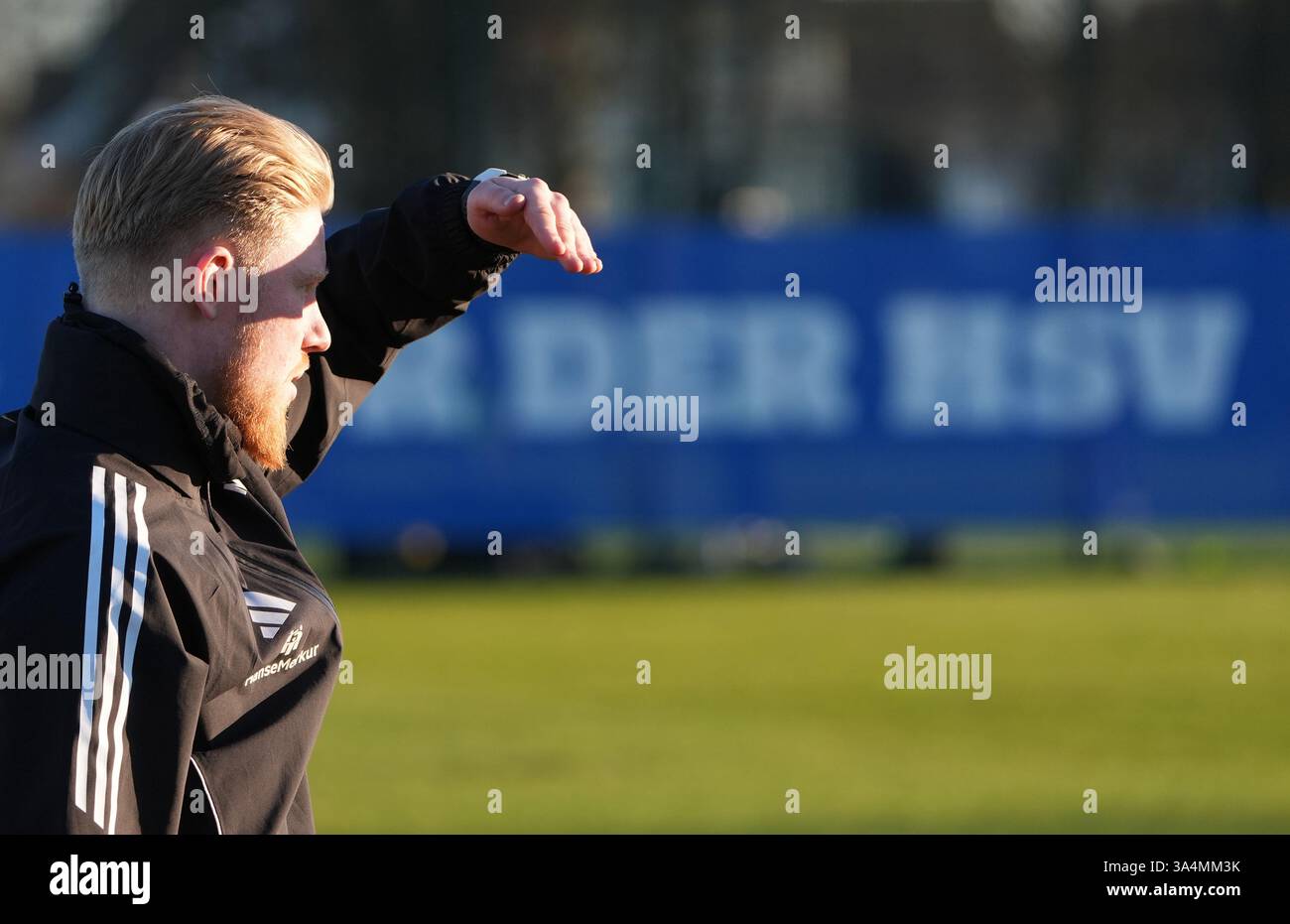 Norderstedt, Germany. 18th Mar, 2025. Soccer: Women, DFB Cup, Hamburger ...