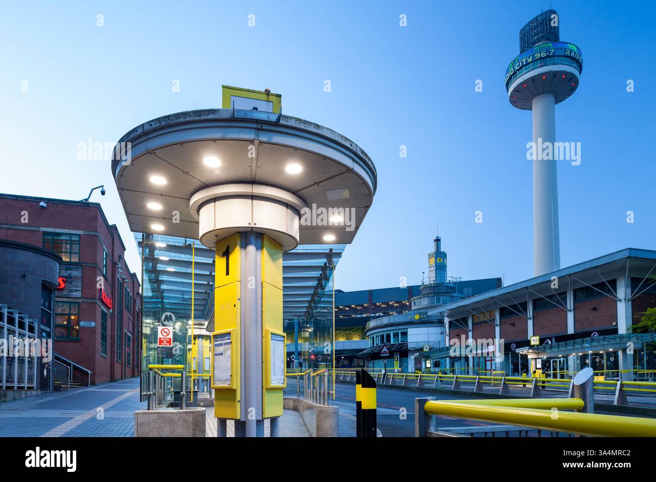 Dawn at the Queen Square bus station Stock Photo - Alamy