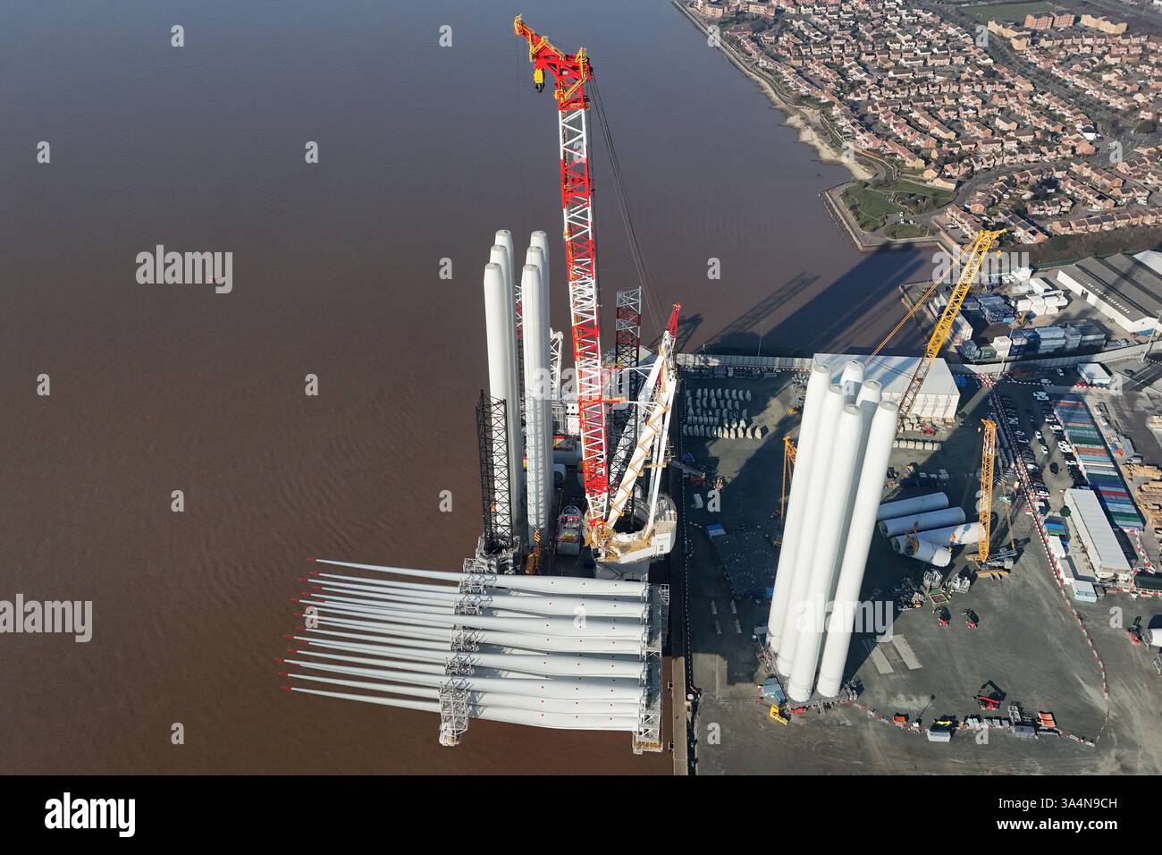 wind peak Vessel docked at Siemens Gamesa, wind turbine factory on the ...