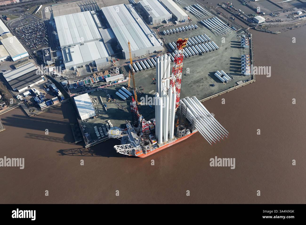 wind peak Vessel docked at Siemens Gamesa, wind turbine factory on the ...