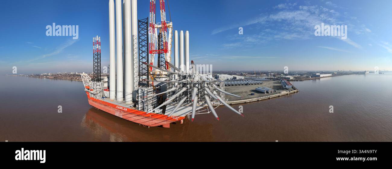 wind peak Vessel docked at Siemens Gamesa, wind turbine factory on the ...