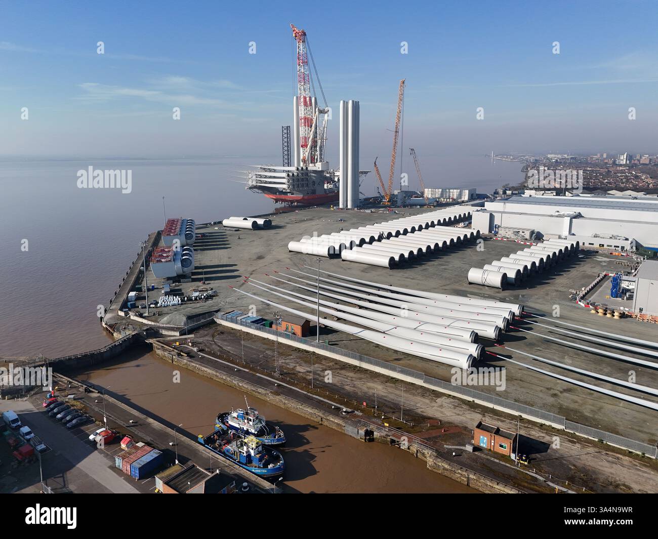 wind peak Vessel docked at Siemens Gamesa, wind turbine factory on the ...