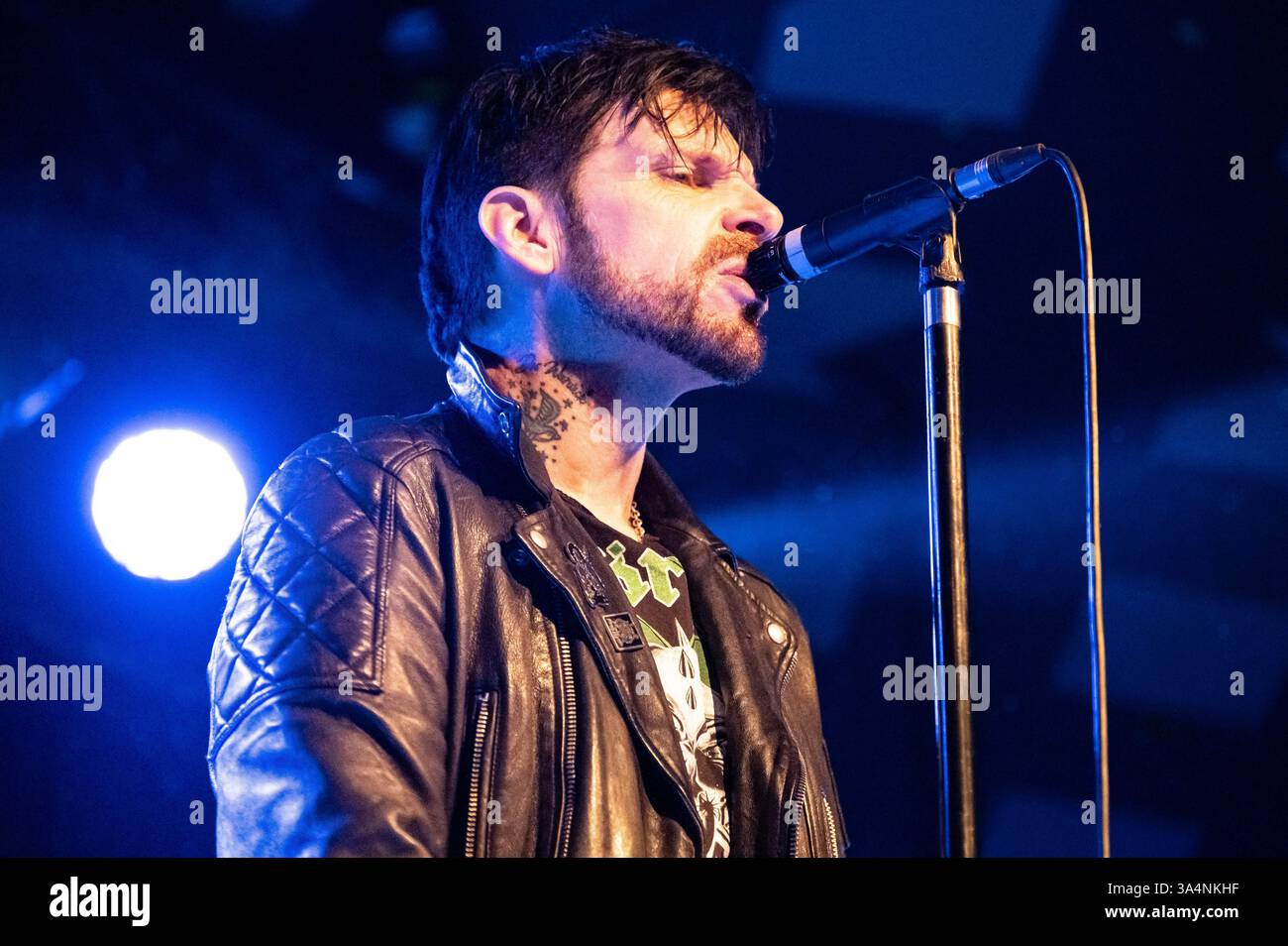Ricky Warwick performing with Ricky Warwick and the Fighting Hearts at ...
