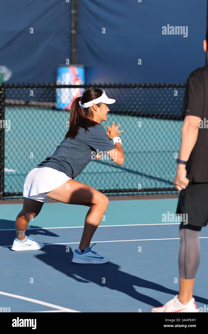 Miami Gardens, Florida, USA. 18th Mar, 2025. Emma Raducanu on Day 1 of ...