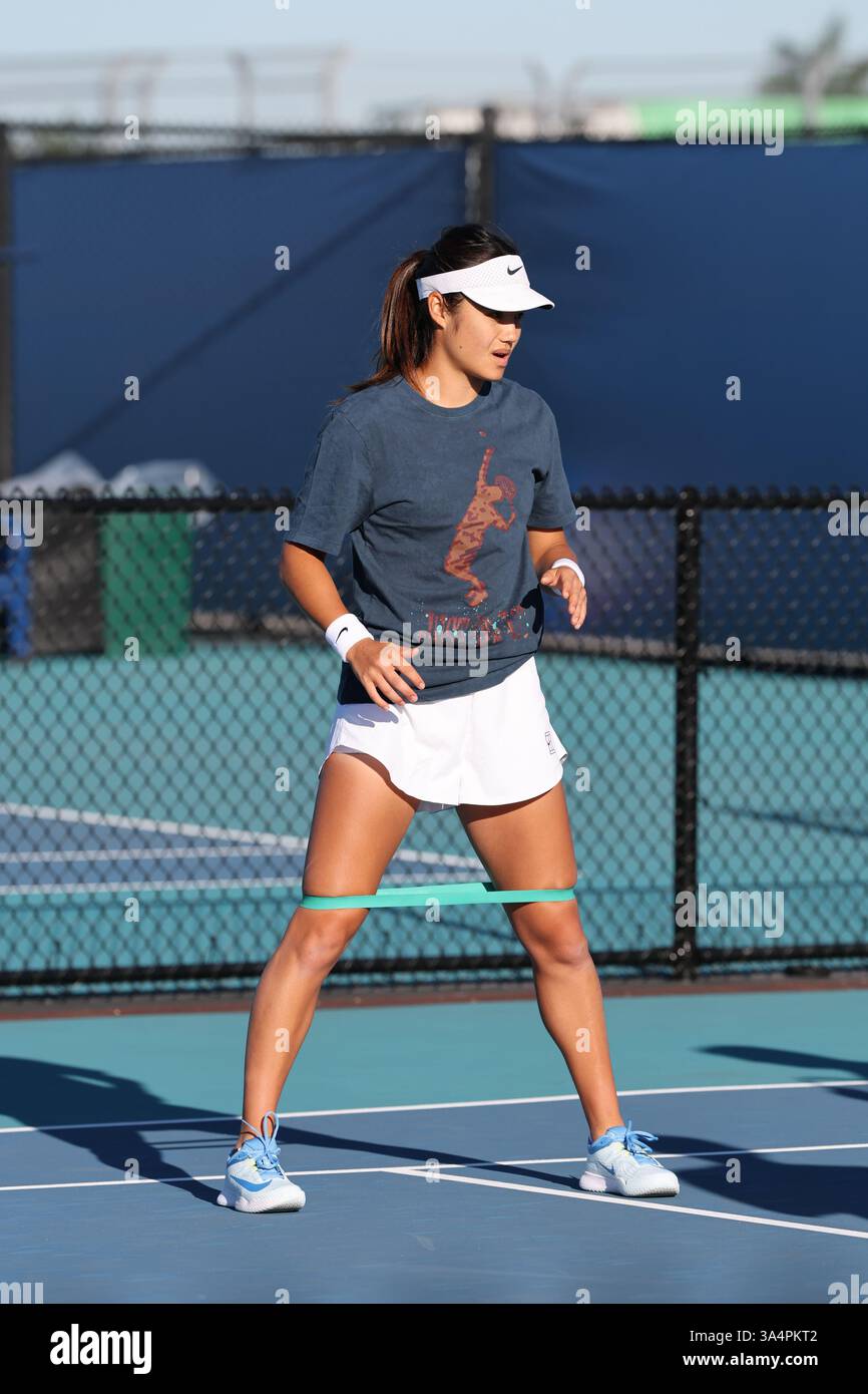 Miami Gardens, Florida, USA. 18th Mar, 2025. Emma Raducanu on Day 1 of ...