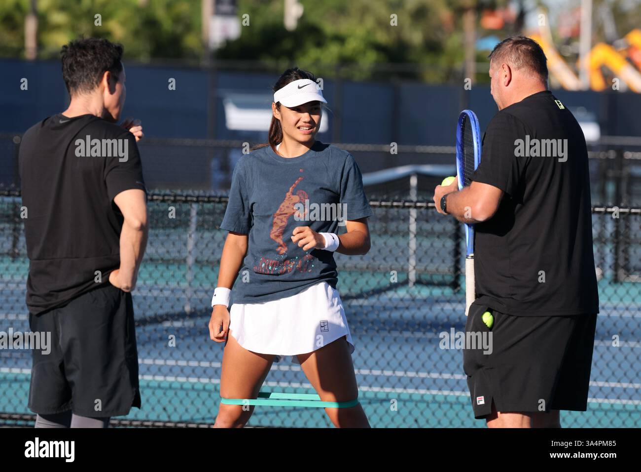 Miami Gardens, Florida, USA. 18th Mar, 2025. Emma Raducanu on Day 1 of ...