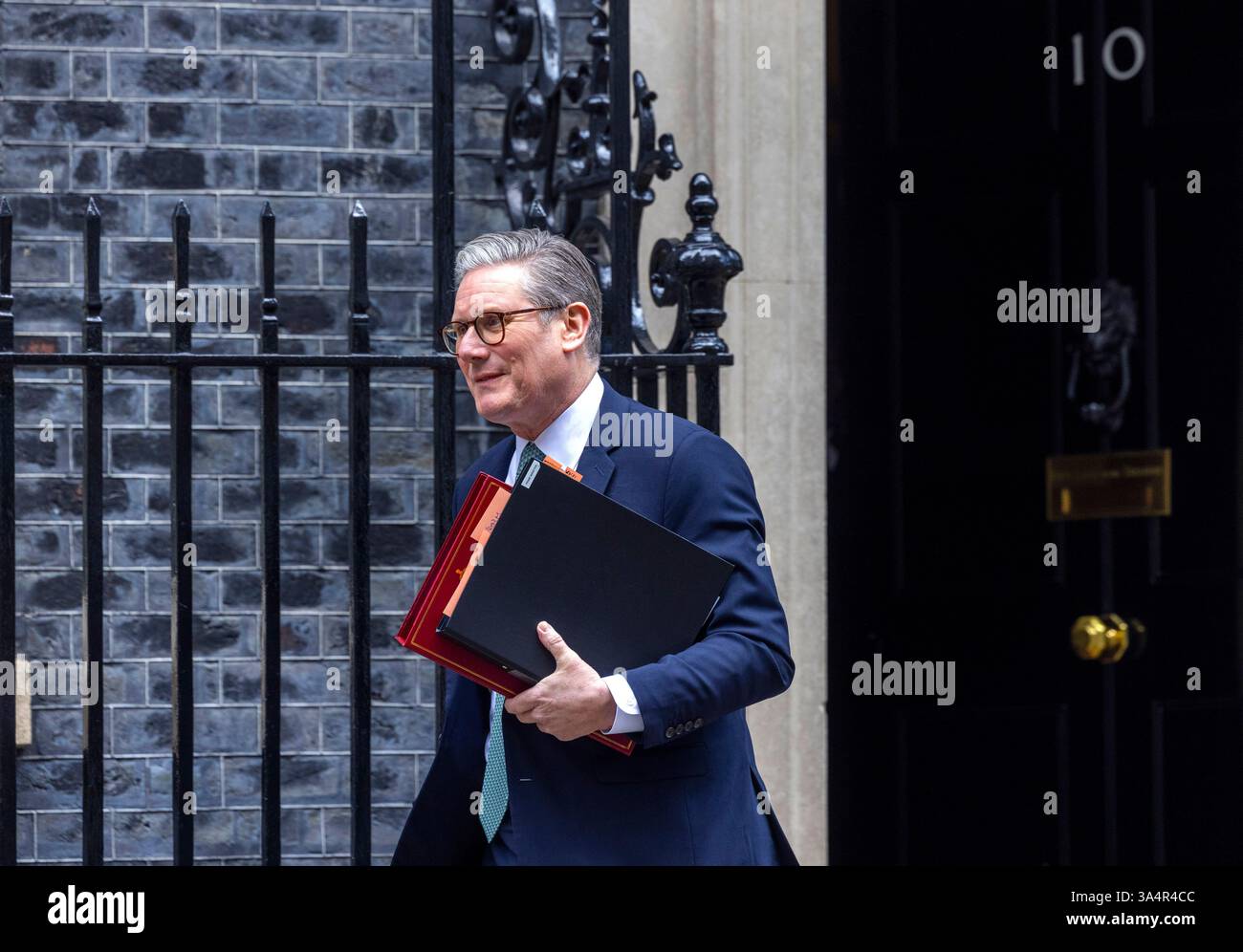 London, UK. 19th Mar, 2025. Prime Minister, Sir Keir Starmer, leaves 10 ...