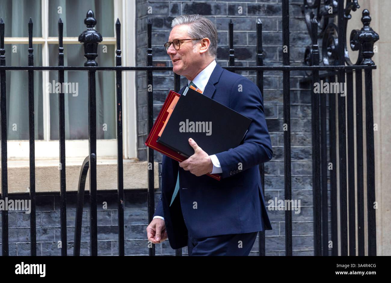 London, UK. 19th Mar, 2025. Prime Minister, Sir Keir Starmer, leaves 10 ...