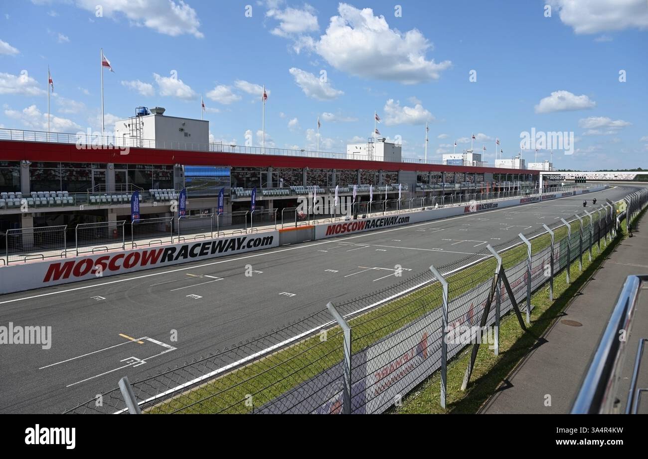 MOSCOW, RUSSIA - JJULY 27, 2024: Pit lane of the Moscow Raceway sports ...