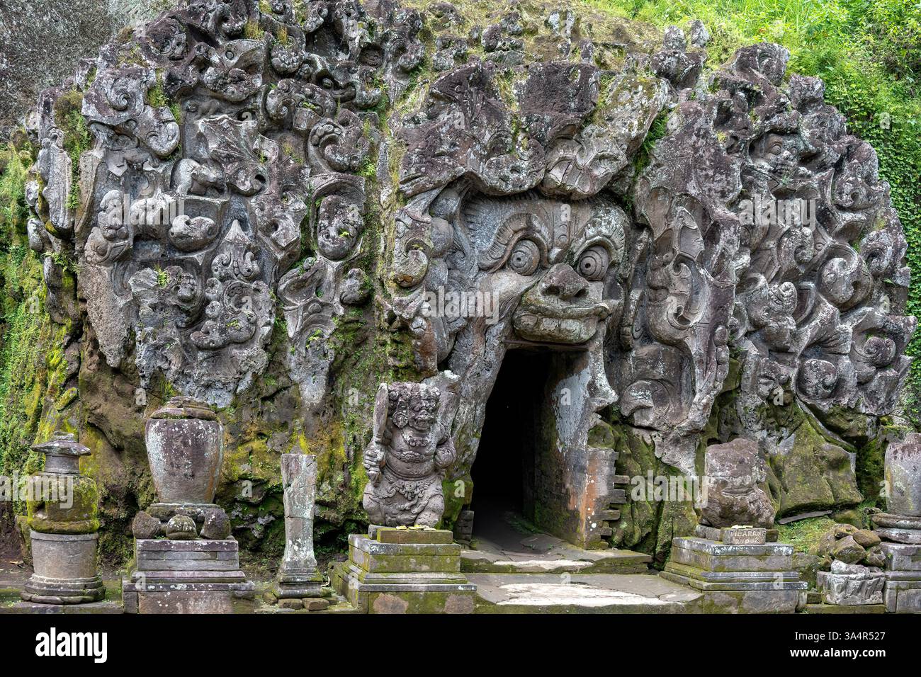 Pura Goa Gajah, Elephant Temple, Bali, Indonesia Stock Photo - Alamy