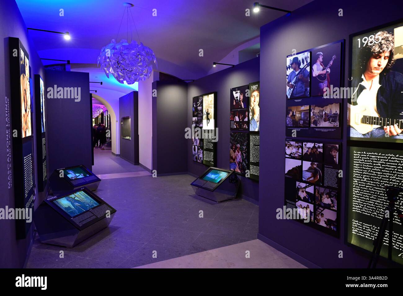 "Palazzo Reale" (Na) 03/19/2025 Palazzo Reale di Napoli opens its doors ...