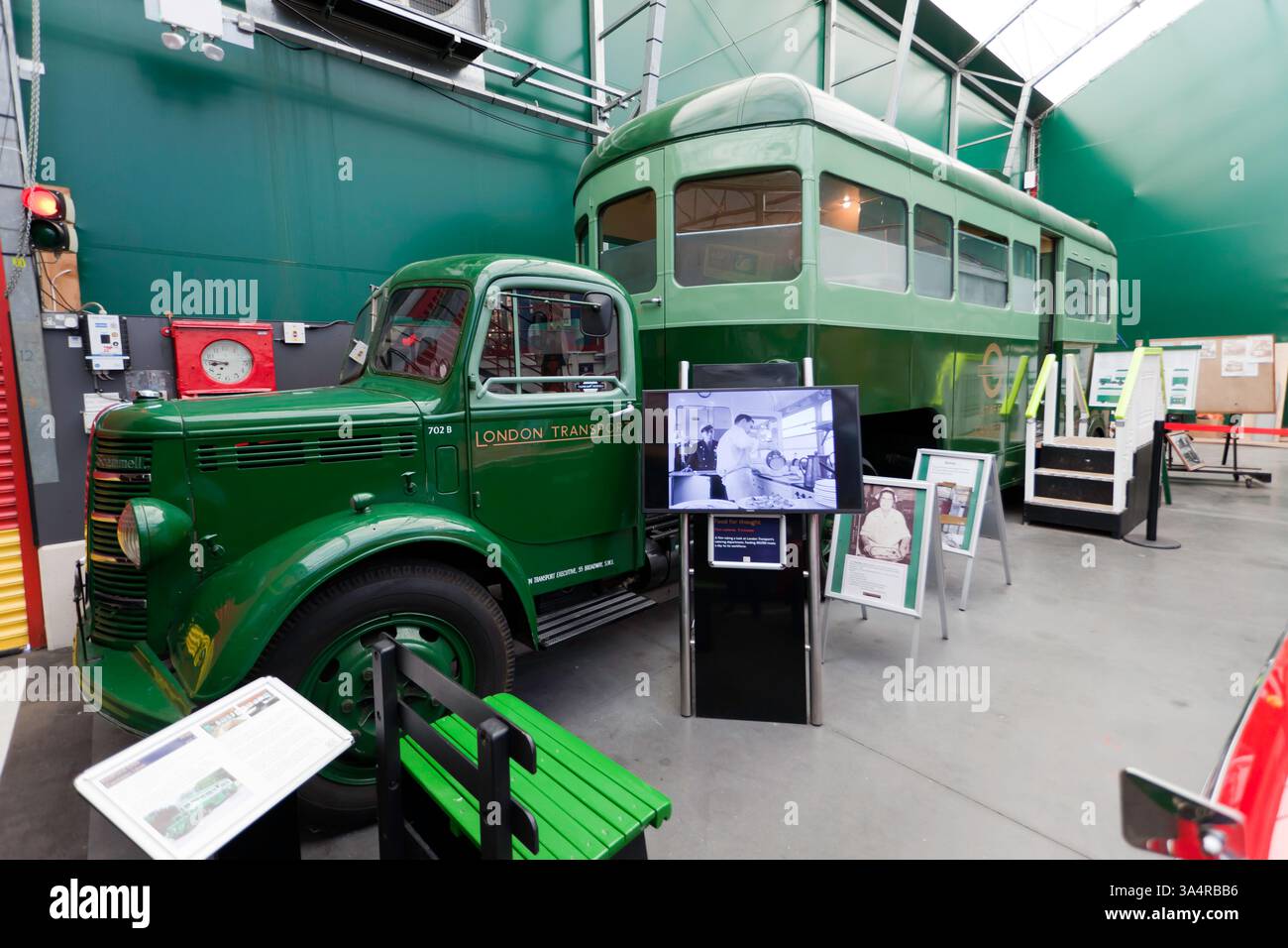 View of the 1948, London Transport, Bedford O Canteen Unit – 702B, on ...