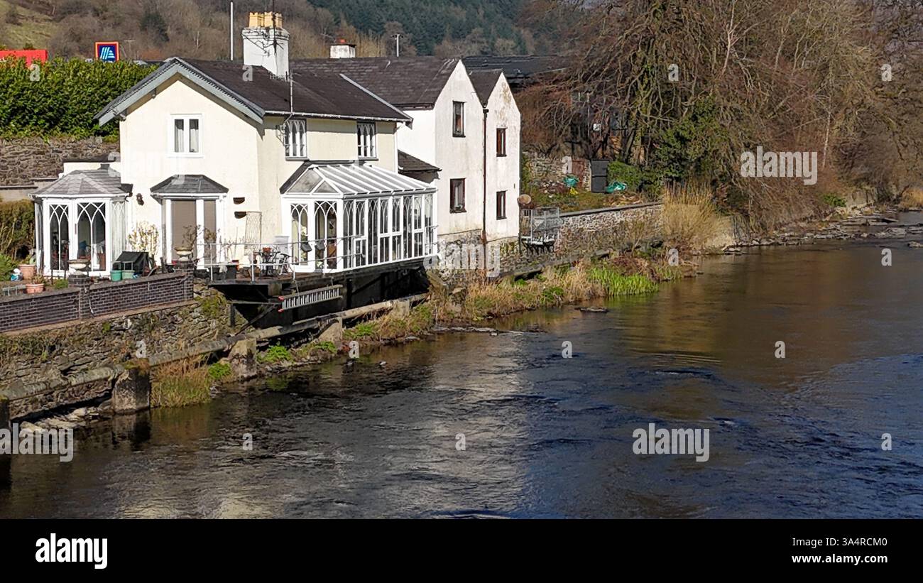The Wild Pheasant Hotel, llangollen Stock Photo - Alamy