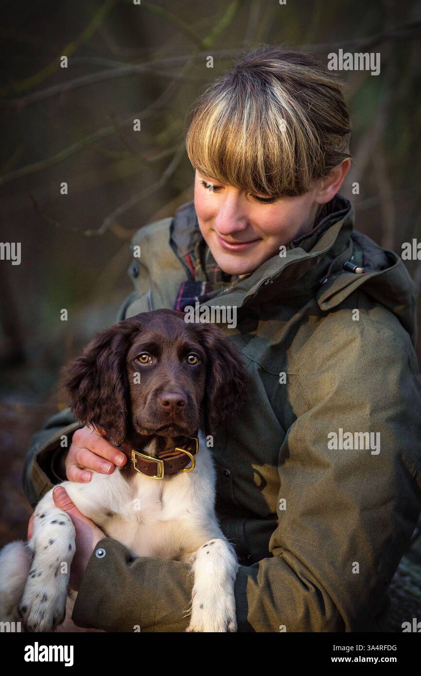 Person feeling small hi-res stock photography and images - Alamy