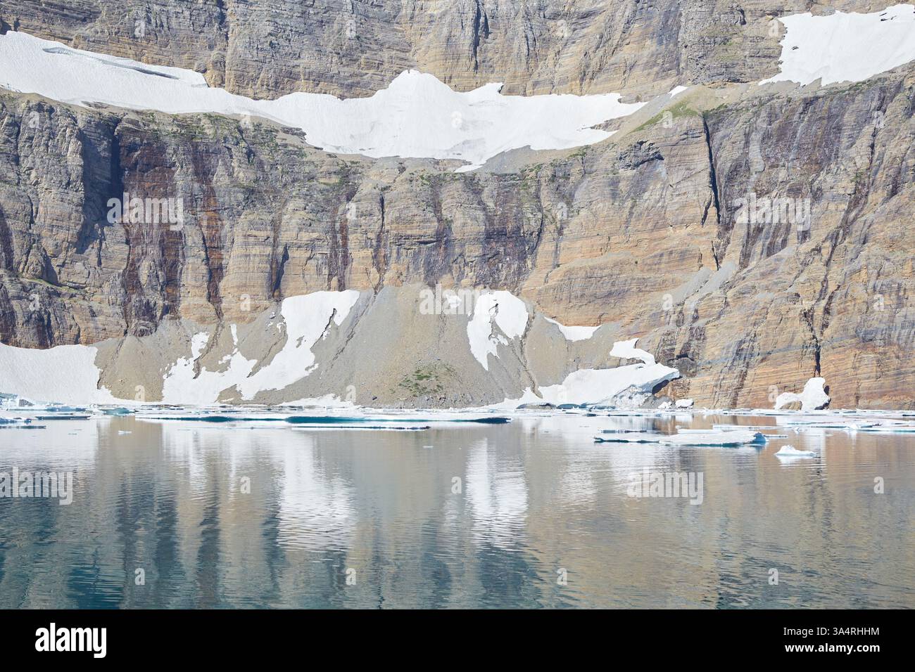 The hike to Iceberg Lake, one of the most popular hikes in Glacier ...