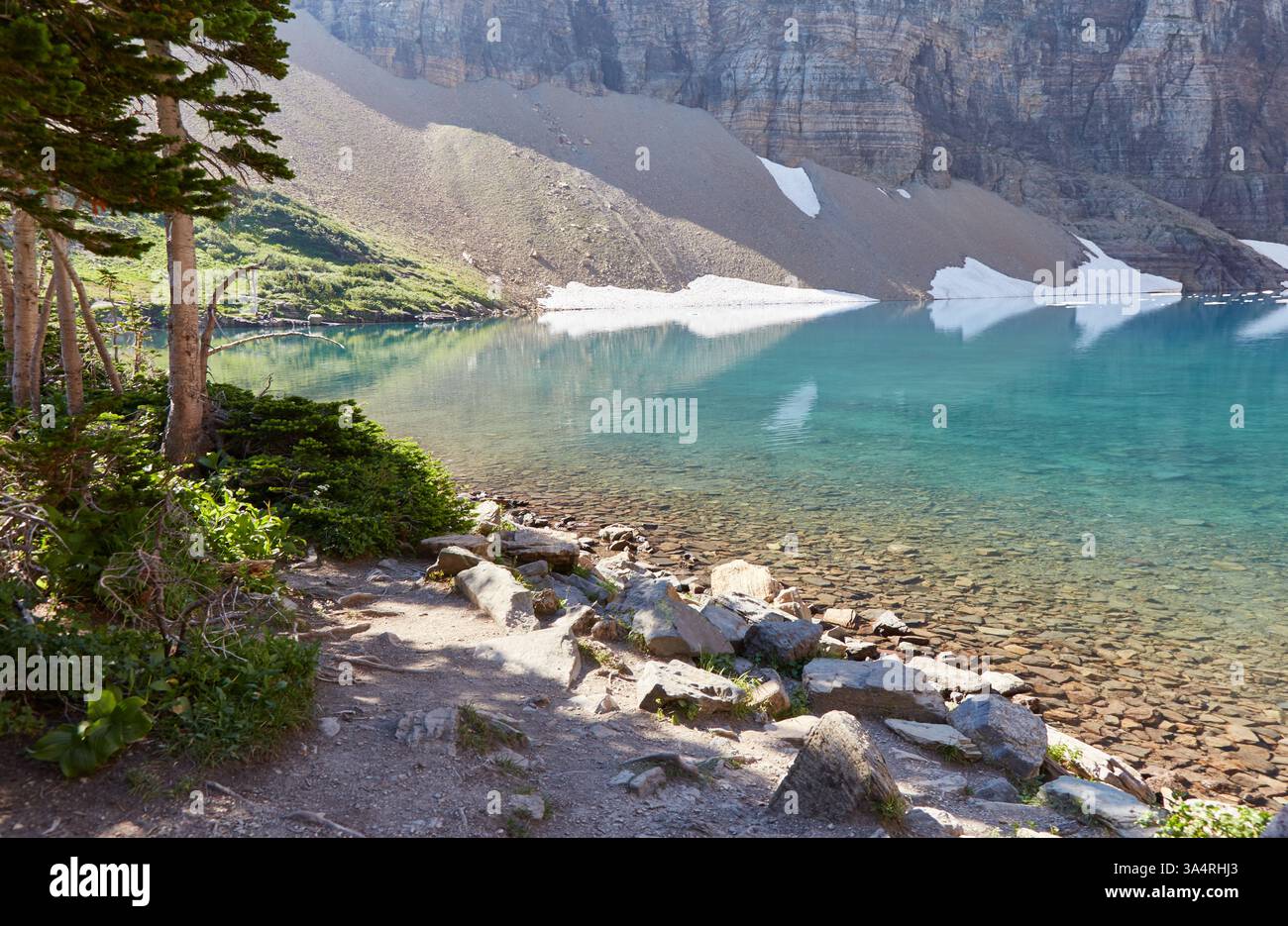 The hike to Iceberg Lake, one of the most popular hikes in Glacier ...