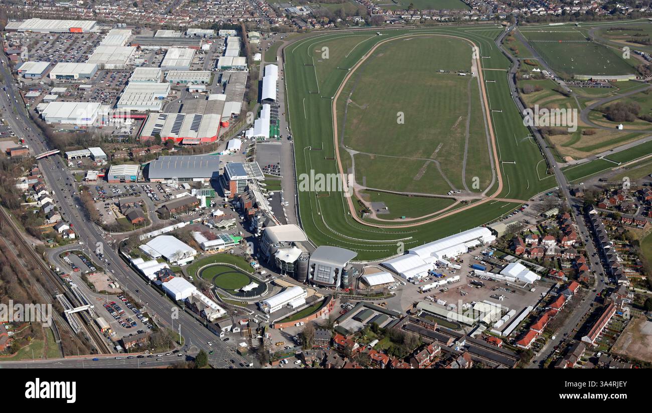 Aintree racecourse 2025 hi-res stock photography and images - Alamy