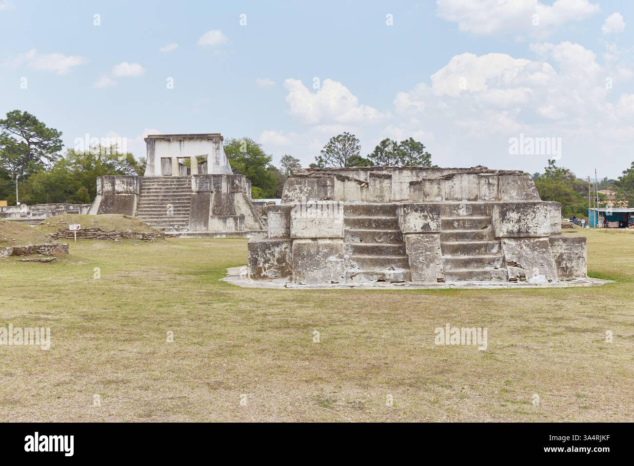 Occupied since the Early Classic Period (250 - 600 AD), Zaculeu was the ...