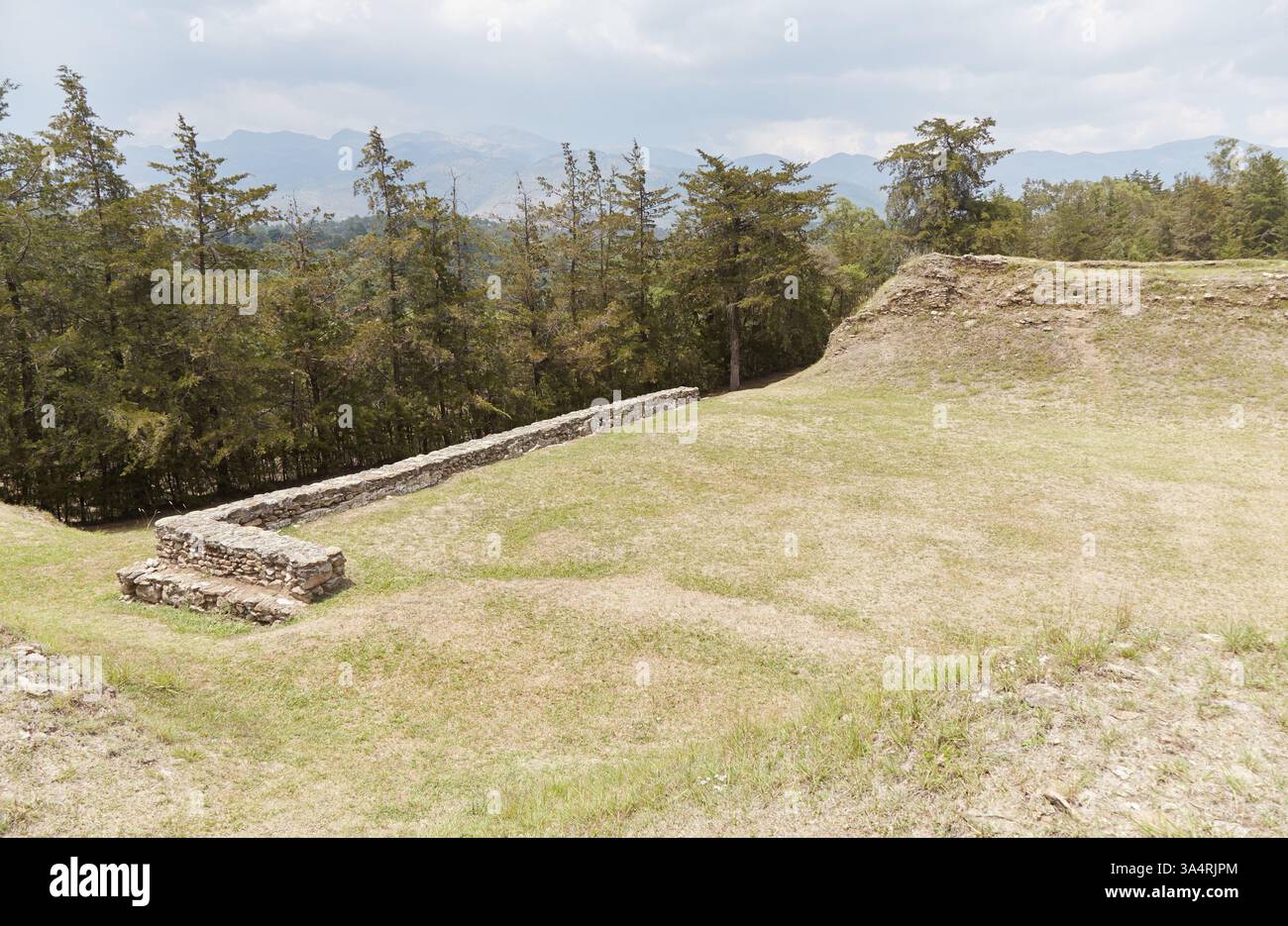 Occupied since the Early Classic Period (250 - 600 AD), Zaculeu was the ...