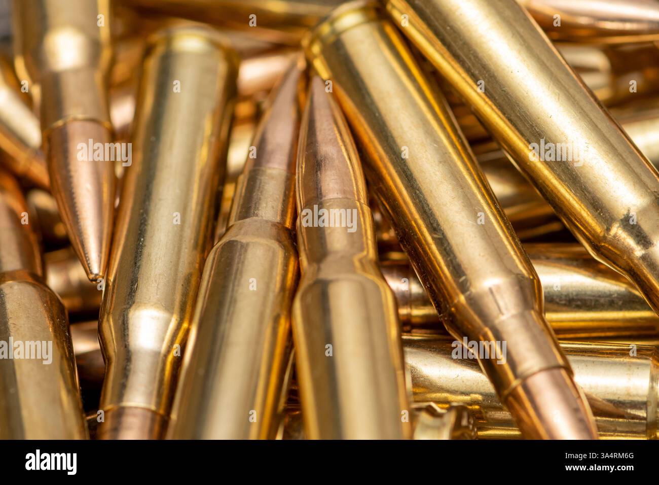 Bunch rifle machine gun hi-res stock photography and images - Alamy