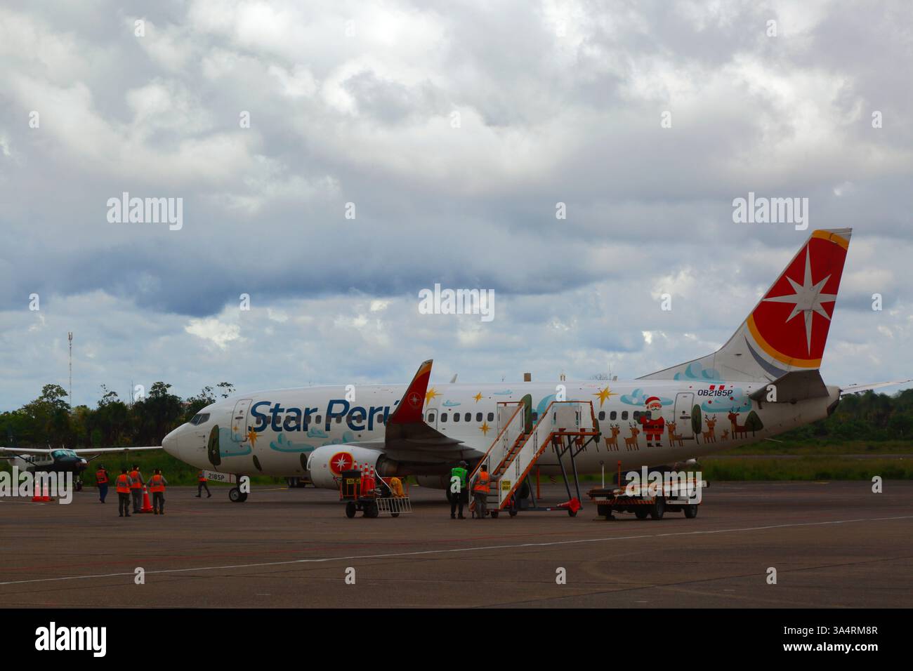 Boeing 737-3H4 aircraft OB-2185-P belonging to Star Peru airline ...