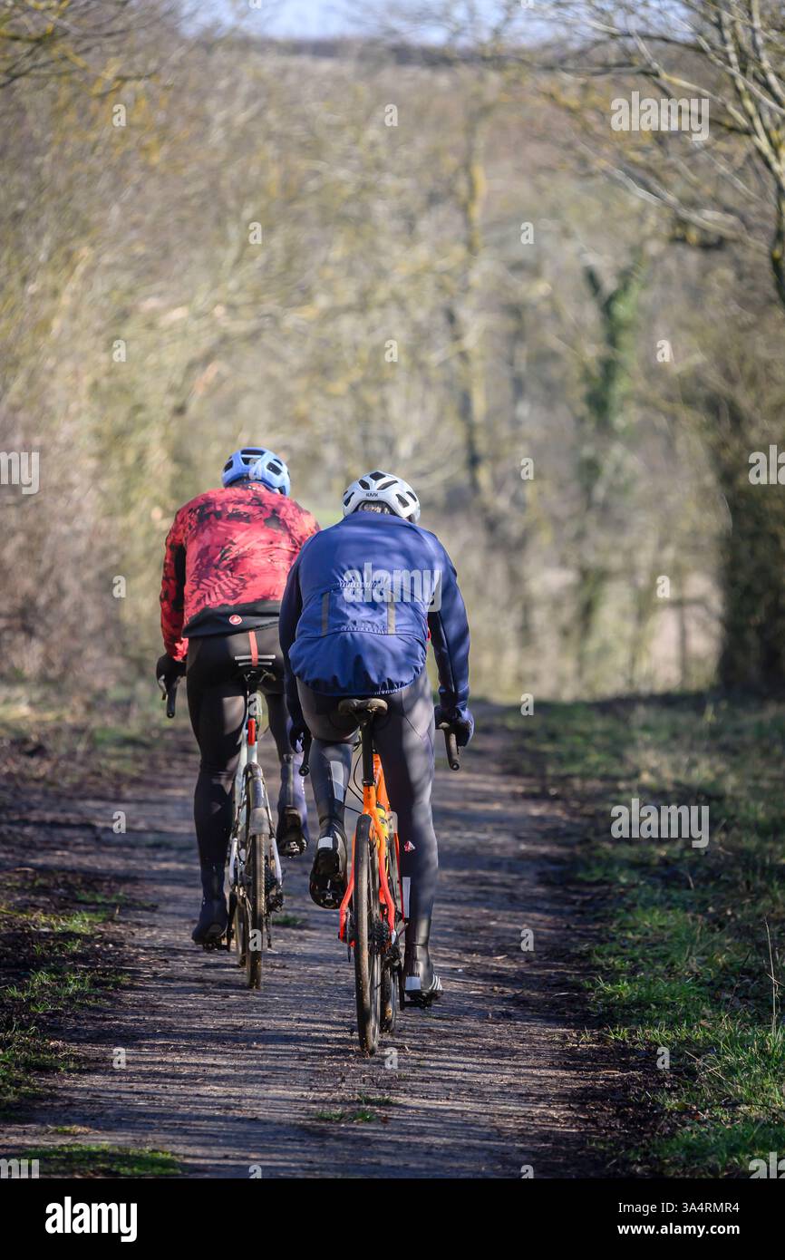 Cyclists on route mountain hi-res stock photography and images - Alamy