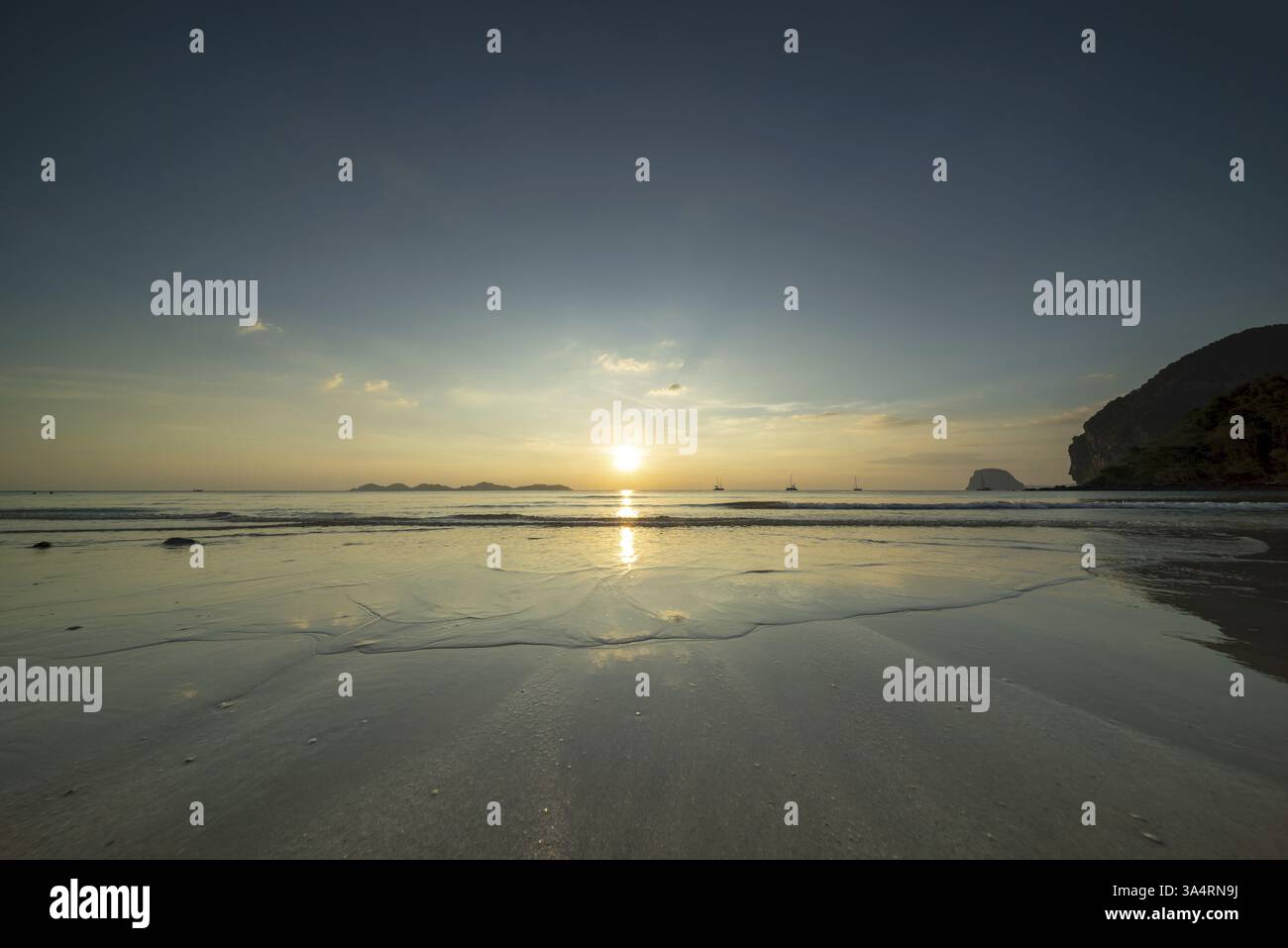 Sunset at Charlie Beach, Koh Mook Island, Andaman Sea, Thailand ...