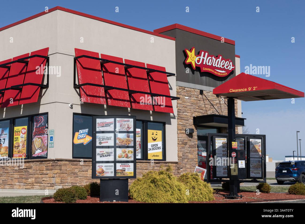 Anderson - March 18, 2025: Hardee's fast food restaurant location ...