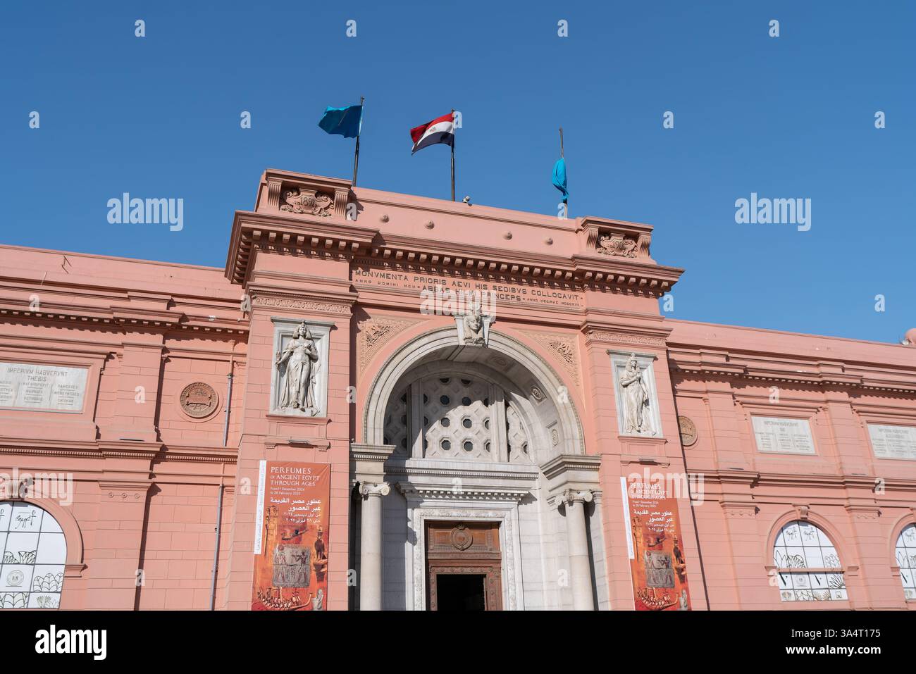 Cairo, Egypt - January 13, 2025: The facade of the Egyptian Museum with ...