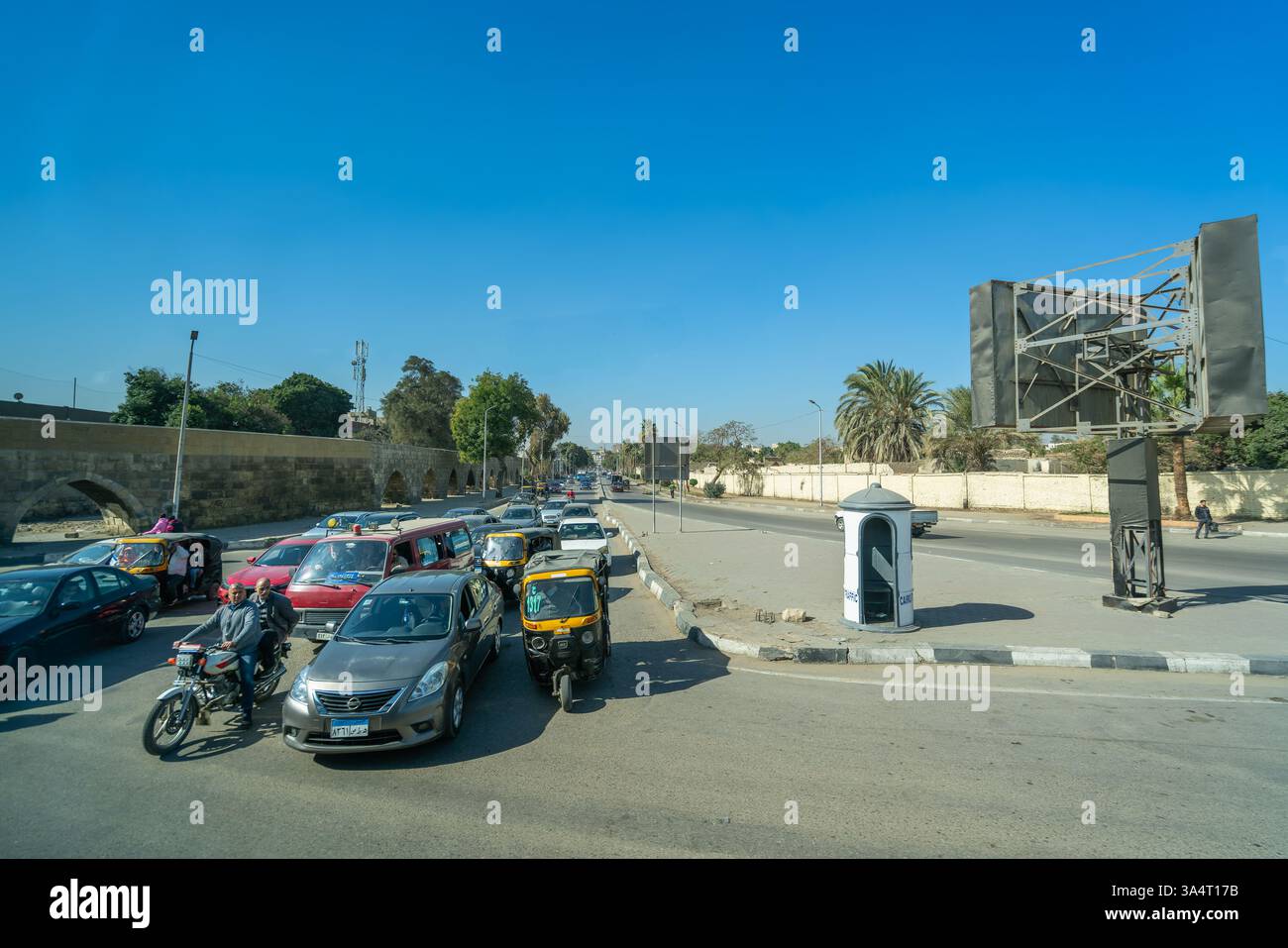 Cairo, Egypt - January 13, 2025: A bustling street scene in Cairo ...