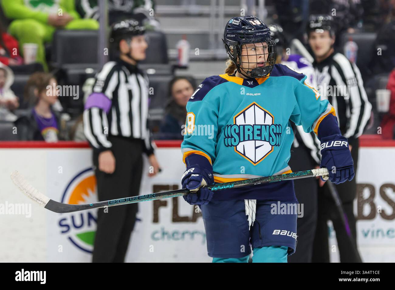 DETROIT, MI - MARCH 16: New York Sirens forward Paetyn Levis (19) looks ...