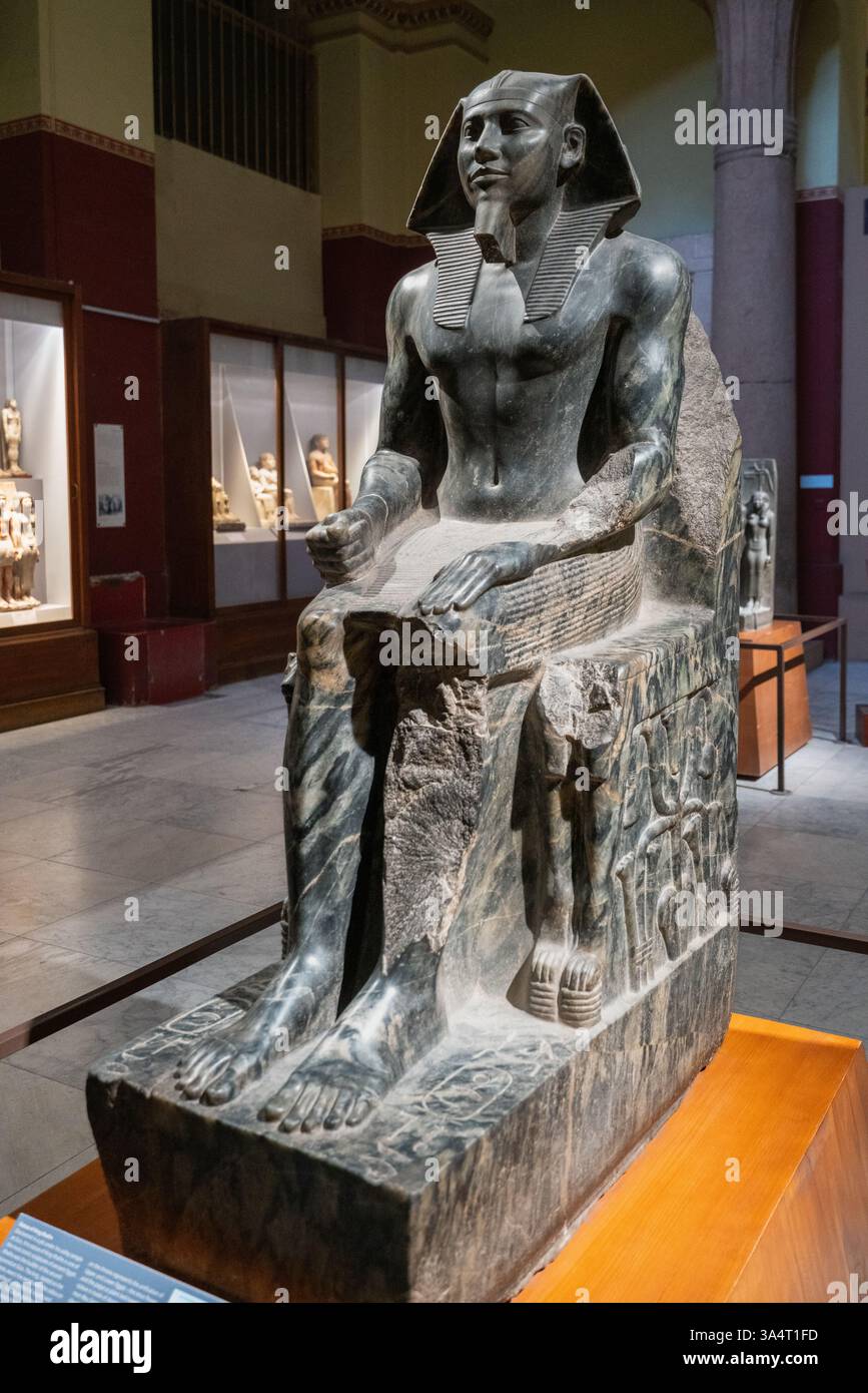 Cairo, Egypt - January 13, 2025: The iconic Khafre Enthroned statue, a ...