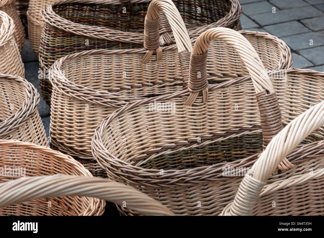 Wicker baskets detail objects hi-res stock photography and images - Alamy